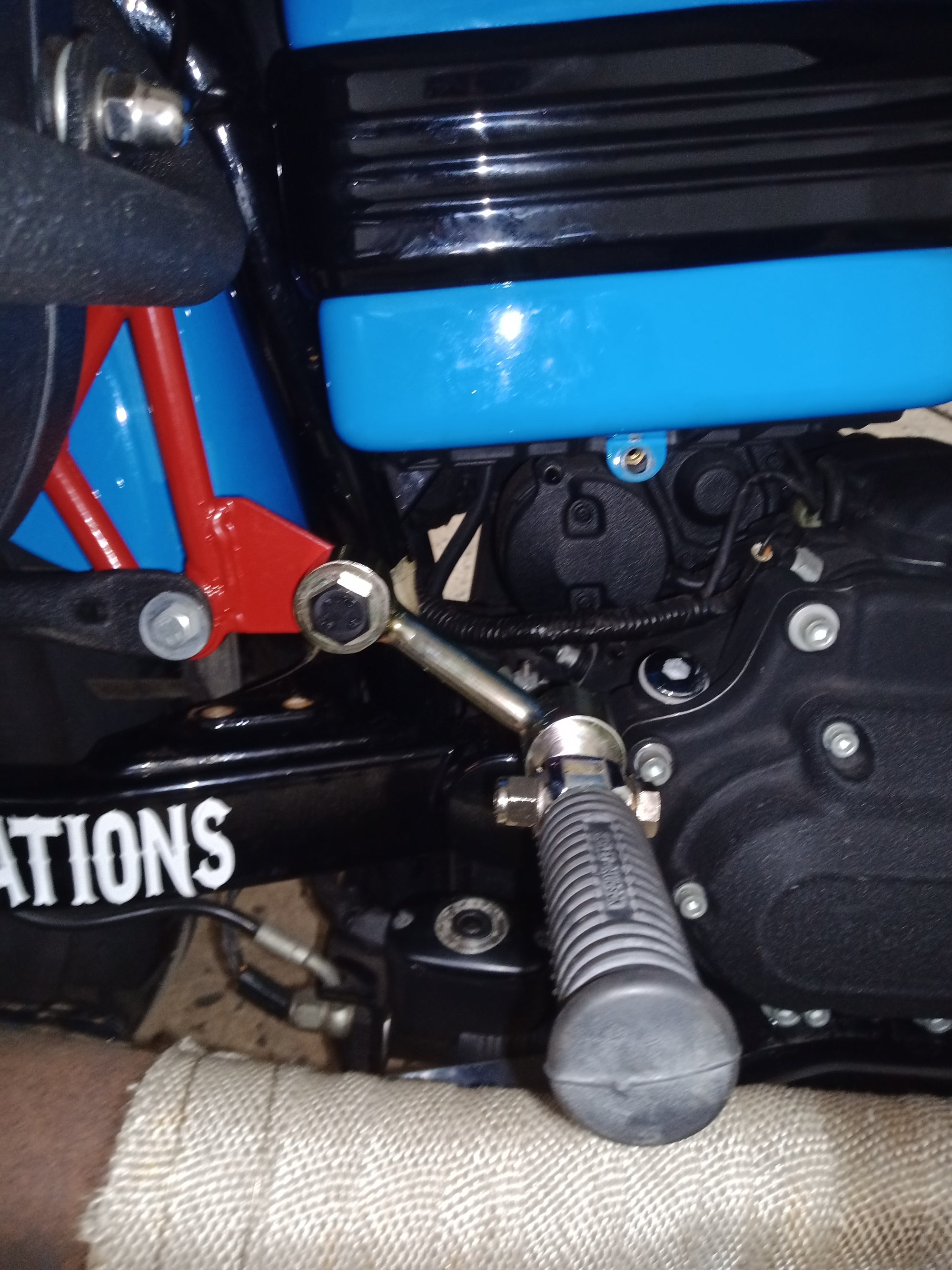 Offset Foot Pegs Mount – Deviant Fabrications